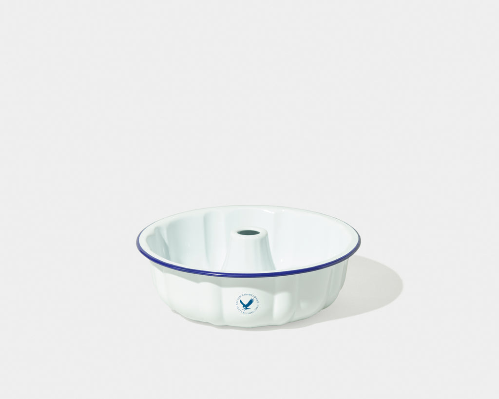 Decorative Cake Pan — Falcon Enamelware